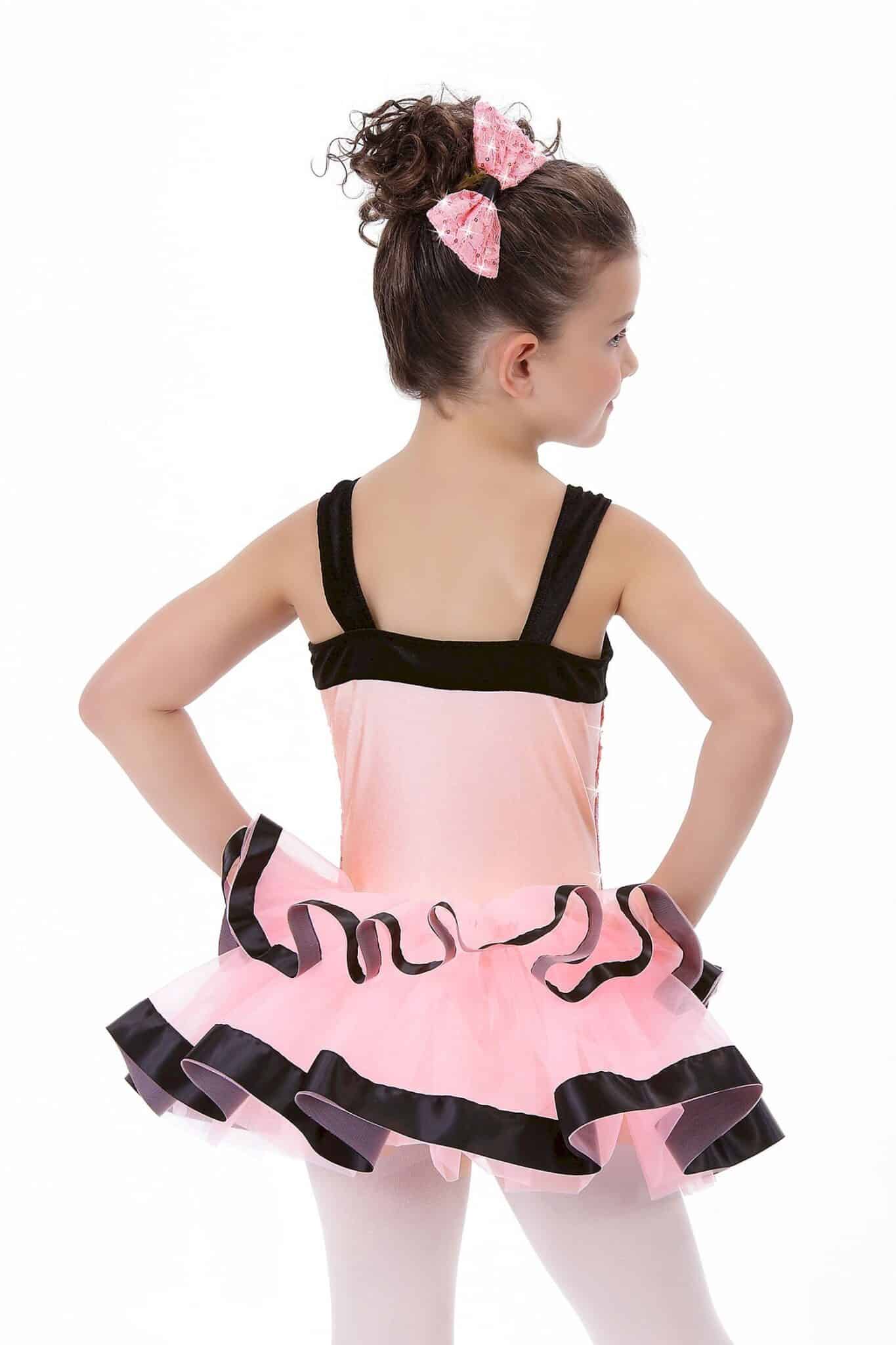 De La Diva Dance Costumes | Tutus & costumes to schools & teachers.